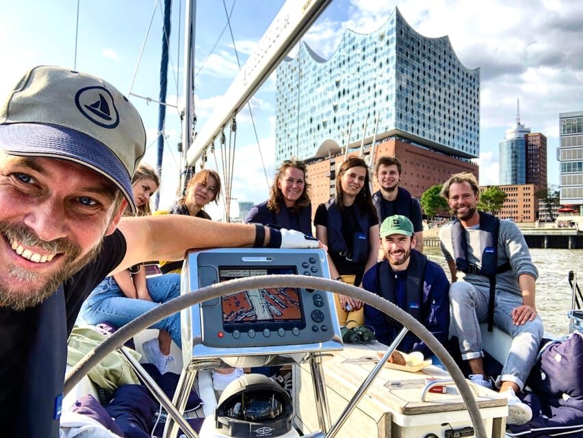 "Cruise in the City" - Sailing Yacht Event, Hamburg/Elbe - What Makes This Sailing Tour Special?