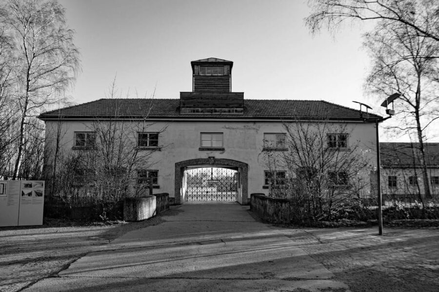 Dachau Memorial Public Tour - Who Will Love This Tour?
