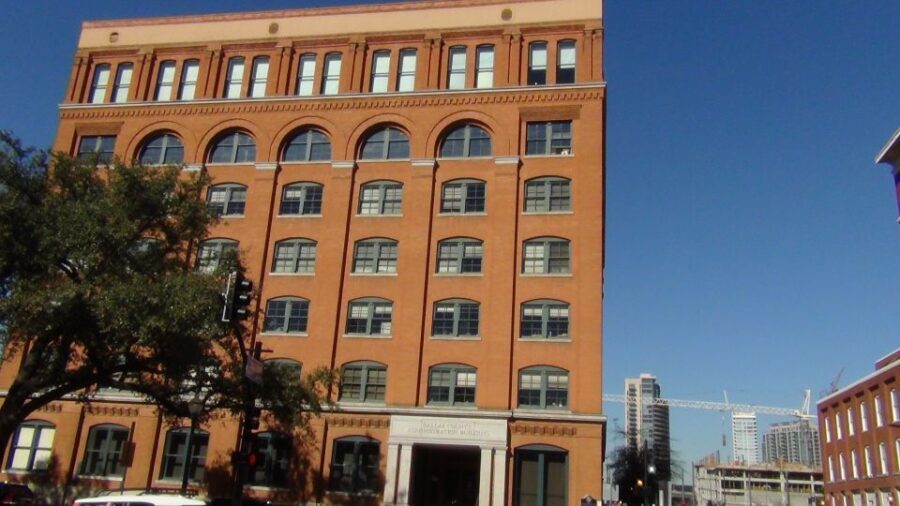 Dallas: JFK Assassination Highlights Walking Tour - Tips for Making the Most of the Tour