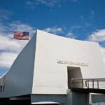 Day Trip from Kona to Oahu: Pearl Harbor WWII Heroes Adventure - Key Points