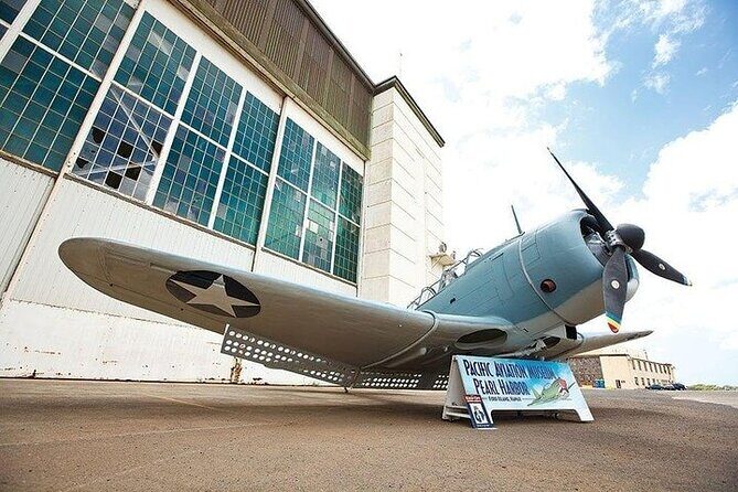 Day Trip from Maui to Oahu: Pearl Harbor WWII Heroes Adventure - Who Should Consider This Tour?