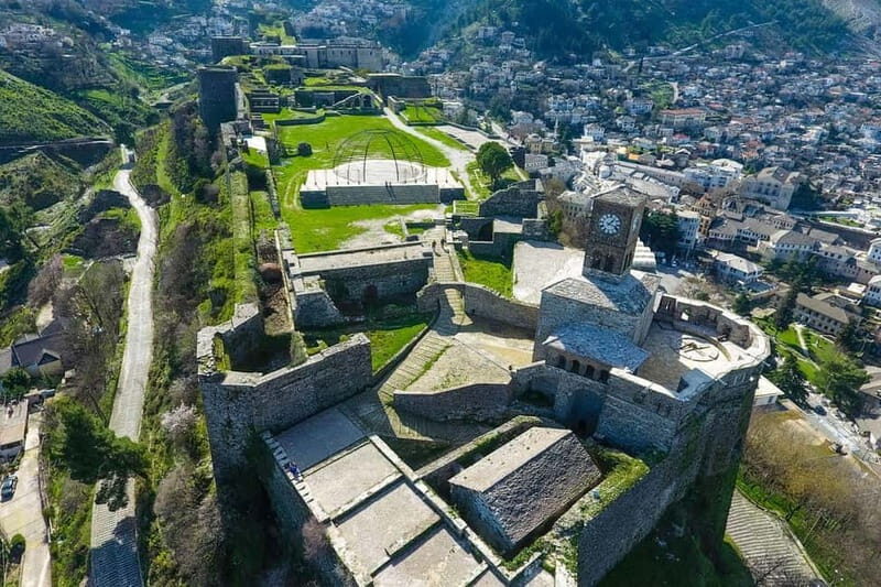Day trip from Saranda : Blue Eye and Gjirokastra - The Logistics and Practicalities