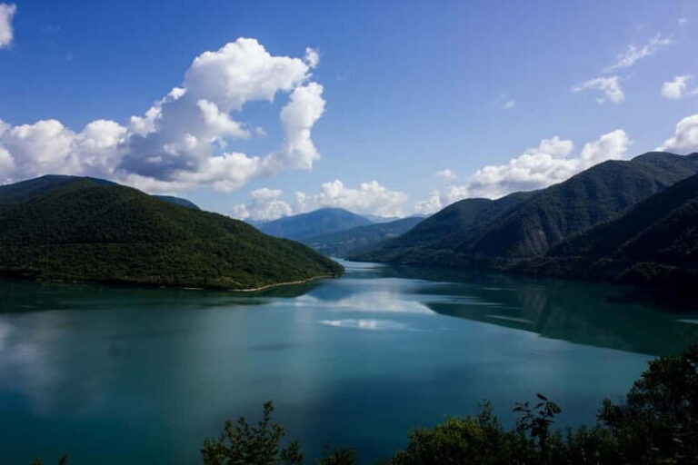 Day Trip To Kazbegi, Gudauri, Ananuri (From Tbilisi) - The Experience of the Tour
