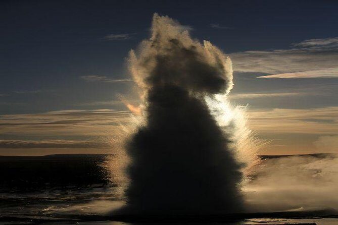 Day Trip to the Golden Circle and Blue Lagoon from Reykjavik - Who Would Enjoy This Tour?