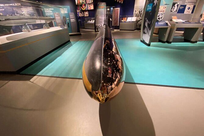 Deluxe Arizona Memorial Bowfin Submarine and Honolulu City Tour - An Honest and Thorough Review of the Tour Experience