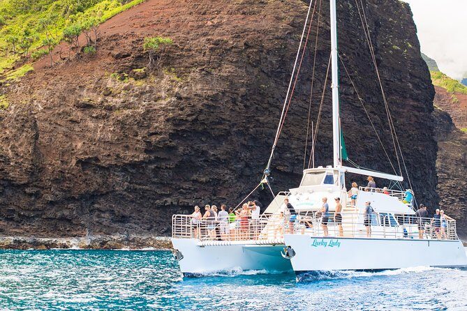 Deluxe Na Pali Sunset Snorkel Tour on the Lucky Lady - The Itinerary: What to Expect on the Water