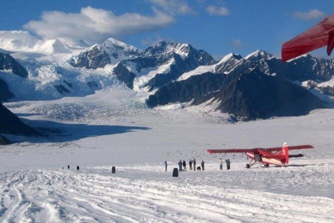 Denali Grand Flightseeing Tour from Talkeetna - Glacier Landing: A Touch of Wilderness