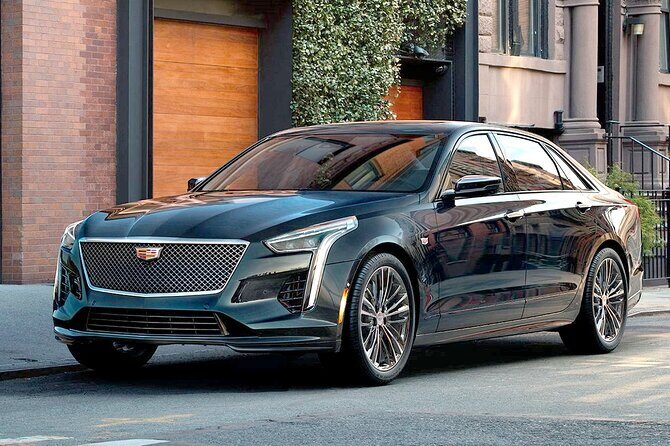 Departure Private Transfer: Denver to Denver Airport DEN in Business Car - What You Can Expect from the Service