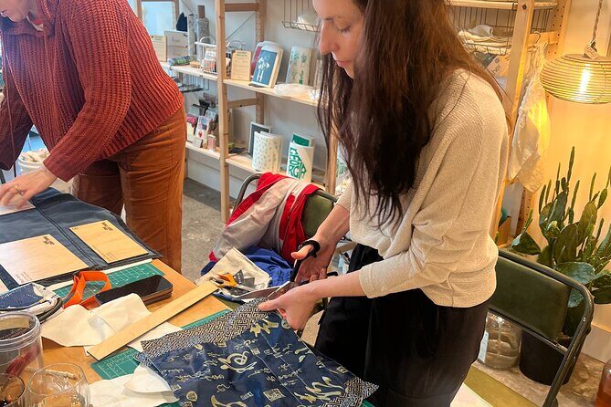 Design your own Upcycled Fanny Pack - What to Expect from This Crafting Tour