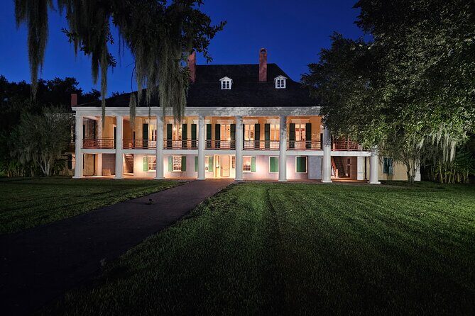 Destrehan Plantation Haunted Night Tour - A Complete Look at the Destrehan Plantation Haunted Night Tour