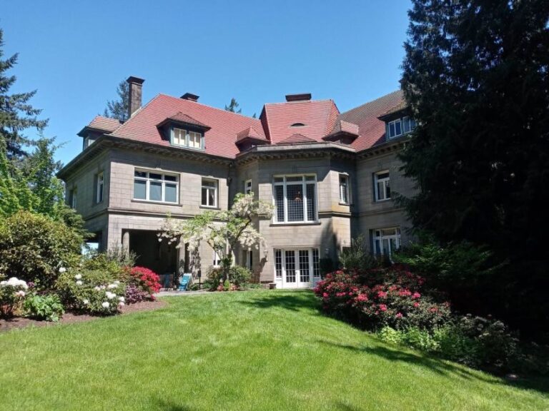 Discover Portland: Guided Sightseeing Tour (Most popular!) - A Deep Dive into the Portland Tour Experience