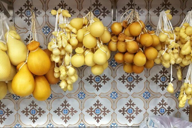 DISCOVER SORRENTO, food &Walking tour . Lemons-cheese&olive oil - The Value of the Experience