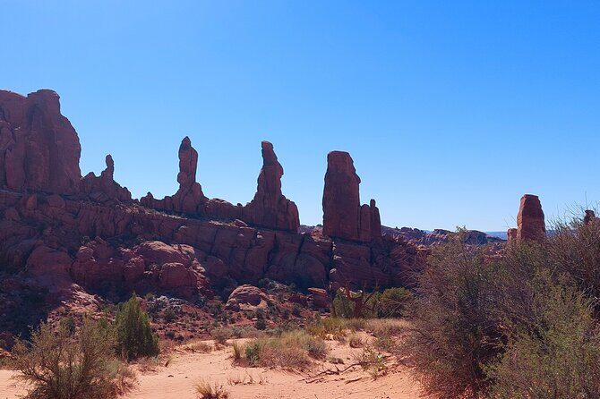 Discover The Hidden Arches: Solitaire Arches Private Desert Hike - Why This Tour Offers Great Value