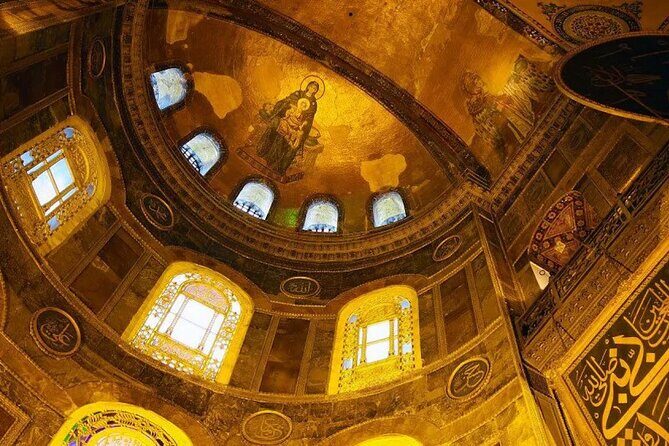 Discoveried The Old City of Istanbul In a Half-Day - Transportation, Group Size, and Overall Value