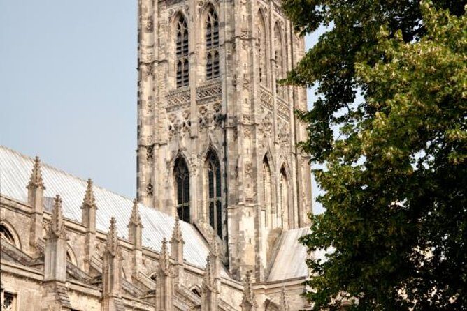 Dover Shore Excursion:Post-Cruise Tour to London via Canterbury and Leeds Castle - The Experience: What Sets It Apart?