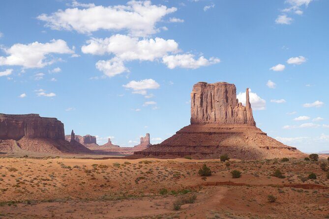 Dreamcatcher Evening Experience in Monument Valley - Navajo Dinner and Cultural Entertainment