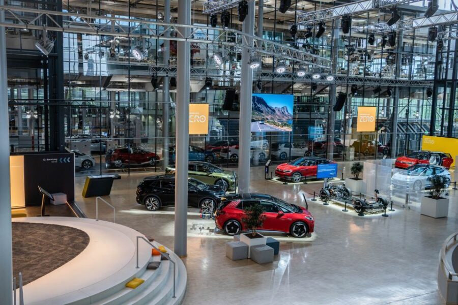 Dresden: Tour of VW's Transparent Factory - The Final Word