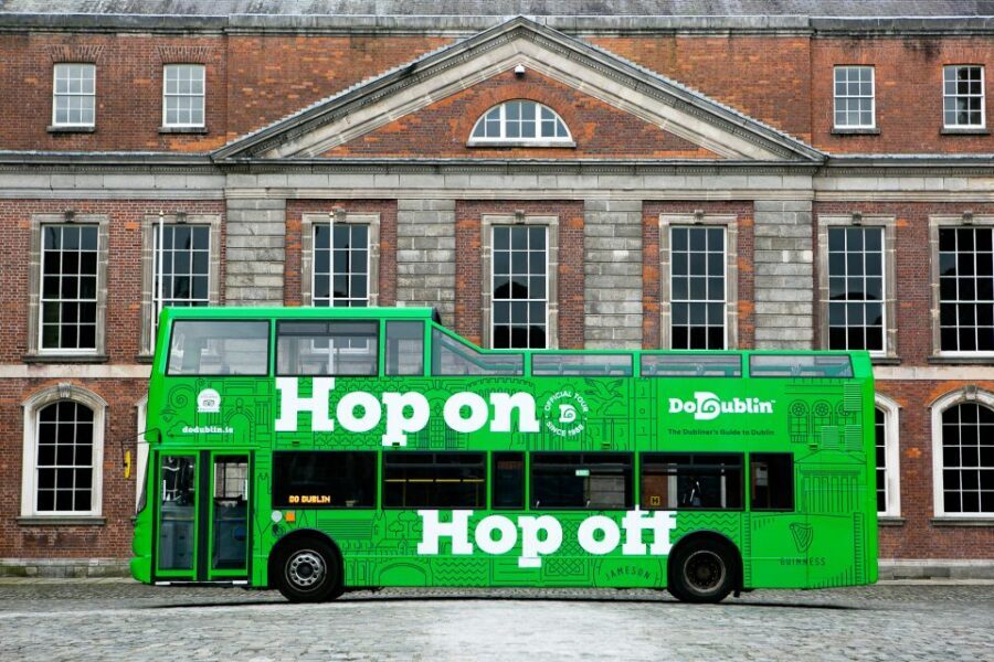 Dublin: Hop-on Hop-off Bus Tour - The Experience on the Bus
