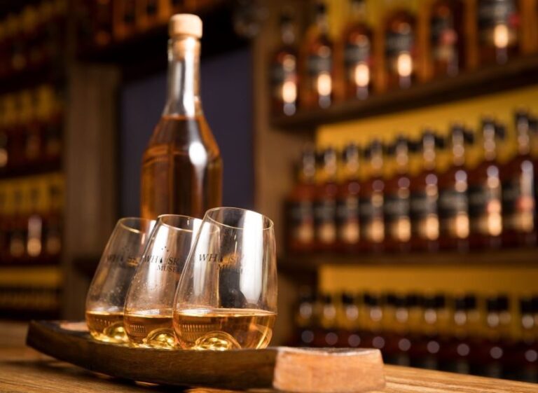 Dublin: Irish Whiskey Museum Blending Tour with Tastings - The Tasting Experience in Detail