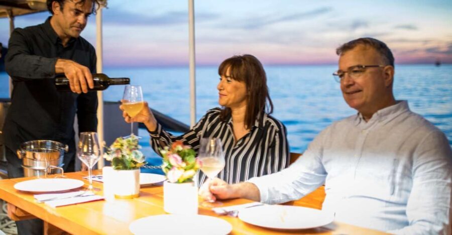 Dubrovnik: Sunset Dinner Cruise around the Old Town - Why This Tour Excels