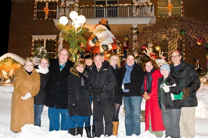 Dyker Heights Christmas Lights Tour - Transportation and Group Size