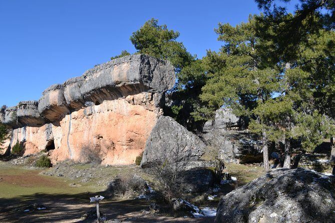 Enchanted City, Laguna de Uña and Ventano del Diablo - What the Reviews Highlight