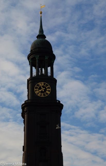 English Hamburg City Center Pay-What-You-Want Walking Tour - What to Expect on the Tour
