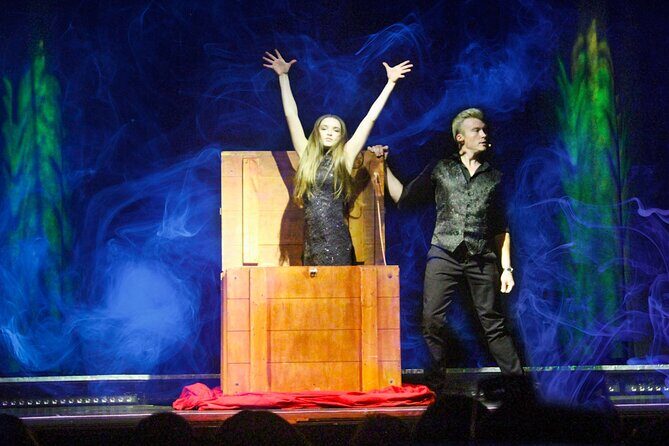 Escape Reality Branson Magic Dinner Show - The Itinerary: What to Expect