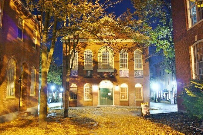 [ESP] History of Salem Witch Trials - What Sets This Tour Apart