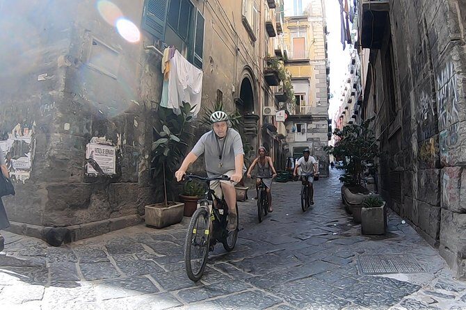 Exciting e-bike(pedal assisted)ride in the heart of Naples - What You Can Expect From the Ride