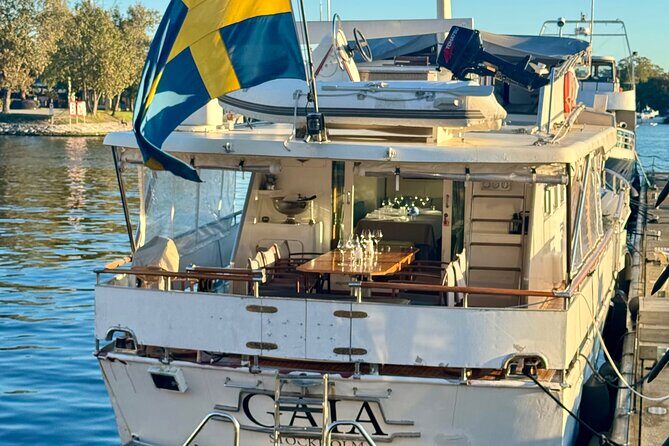 Exclusive Yacht Tour of Stockholm: sunset, dinner, lunch, cruise - The Experience: What You Can Expect