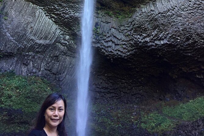 Explore Columbia River Gorge Half-Day Small-Group Hiking Tour - Transportation and Group Experience