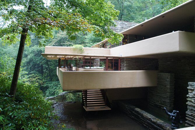 FALLINGWATER - America's UNESCO World Heritage Masterpiece! - The Sum Up