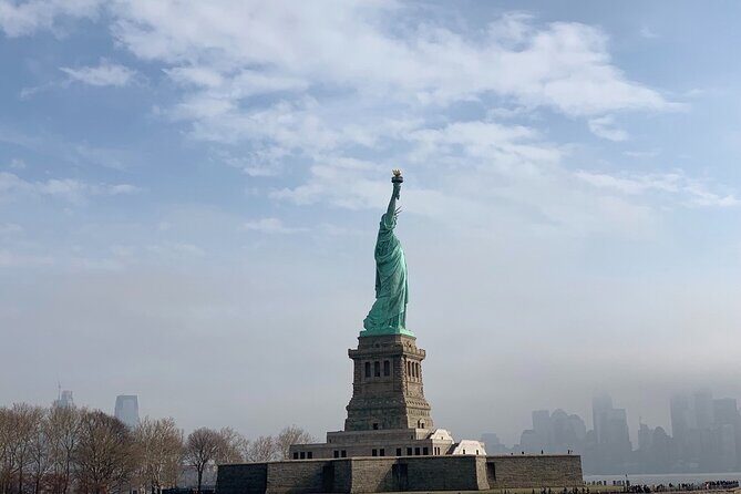 Family Friendly Statue of Liberty and Ellis Island Private Tour - An In-Depth Look at the Tour Experience
