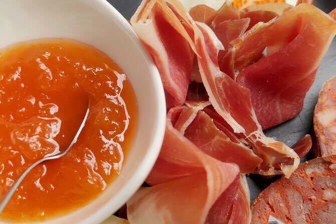 Faro Food Tour & Drinks and City highlights 10 Tastings - Who Will Love This Tour?
