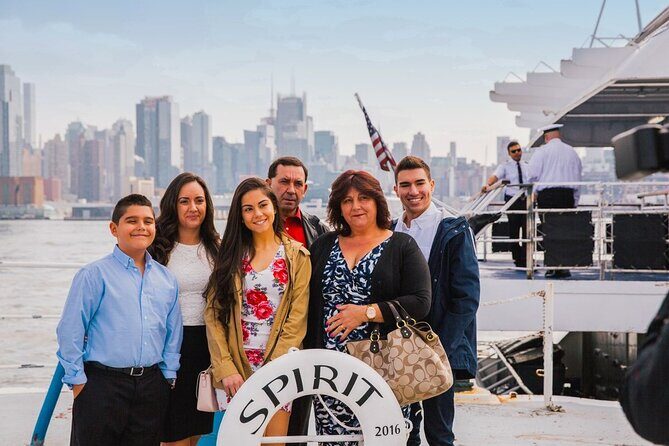 Father's Day Buffet Brunch Cruise on Lake Michigan - Who Should Consider This Cruise?