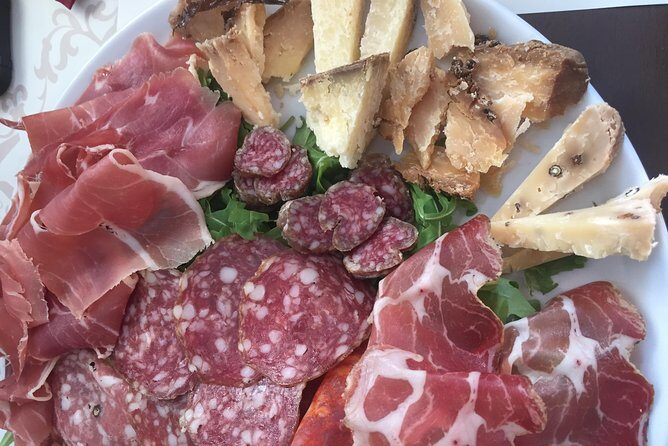 Foody Tour with Nonna in Civitavecchia (port) - The Wine Shop and Tasting of Regional Libations