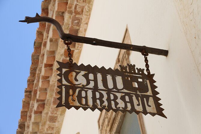From a Roman Village to a Resort Town: A Self-Guided Walking Tour of Sitges - Summary