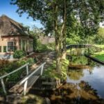 From Amsterdam: Giethoorn Sightseeing Tour and Canal Cruise - Authenticity & Value