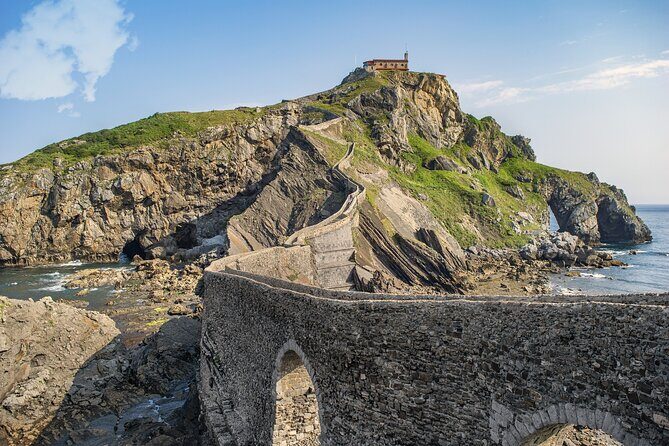 From Bilbao: Gaztelugatxe, Bermeo, Mundaka and Gernika with Txakoli - San Juan de Gaztelugatxe: The Star of the Day