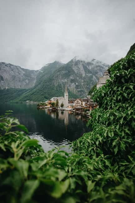 From Bratislava: Melk, Hallstatt & Salzburg Day Tour - Detailed Breakdown of the Itinerary