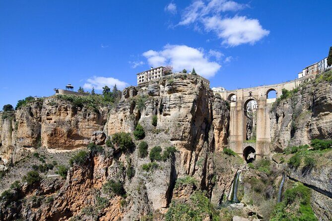 From Costa del Sol: Ronda and Setenil de las Bodegas - Exploring Ronda: A Town of Drama and History