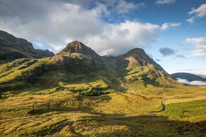 From Edinburgh: 6-Day Isle of Skye & Hebridean Hopper Tour w/Room - Day Three: Iron Age and Traditional Island Life