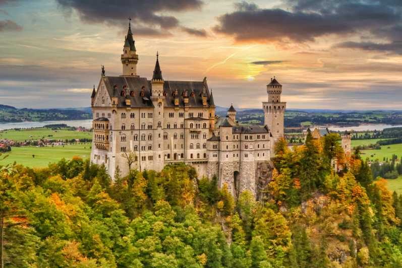 From Füssen: Neuschwanstein & Linderhof Castles Private Tour - Neuschwanstein Castle: The Fairy-Tale Marvel
