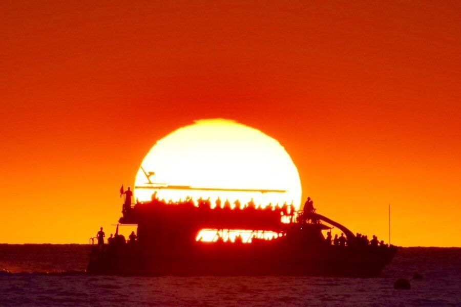 From Hawaii: Historical Dinner Cruise Tour to Kealakekua Bay - Authentic Insights from Other Travelers