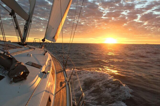 From Heraklion: Small group 6h Sunset Sailing trip to Dia Island - The Experience in Detail: Breaking Down the Itinerary