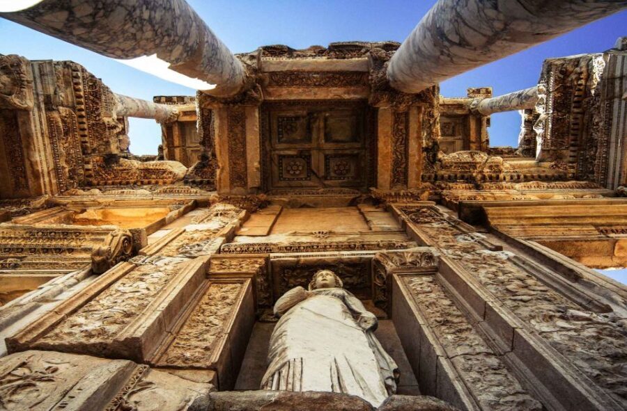 From Izmir: Ephesus Guided Day Trip with Transfer & Lunch - What Reviews Tell Us