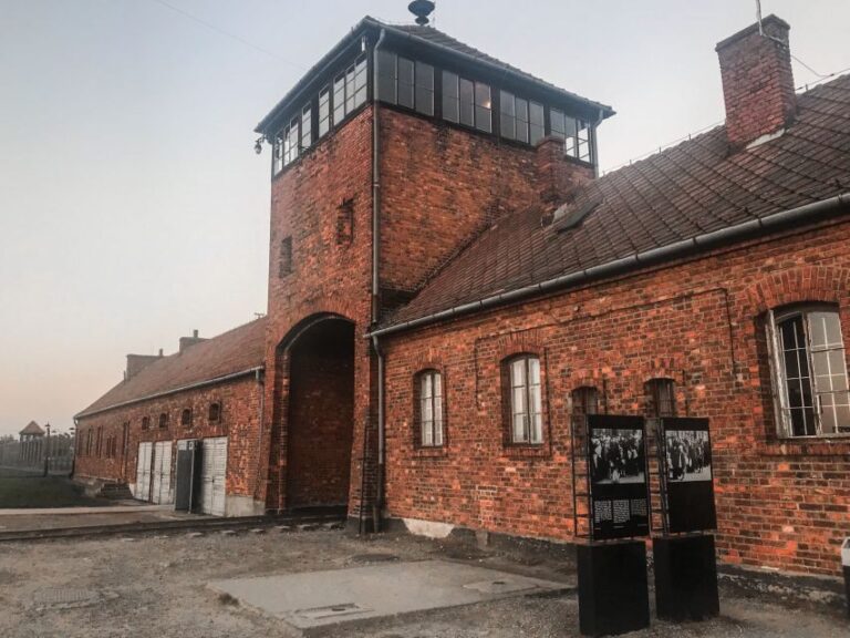 From Krakow: Auschwitz-Birkenau Private or Shared Tour - The Itinerary in Detail: Breaking Down the Experience