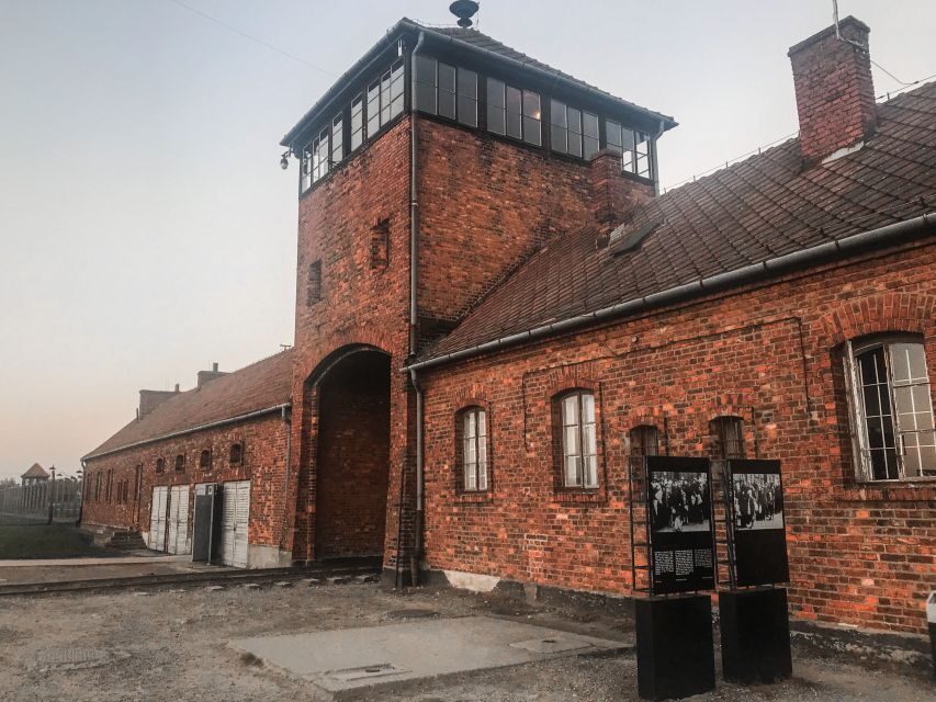 From Krakow: Auschwitz-Birkenau Private or Shared Tour - The Itinerary in Detail: Breaking Down the Experience