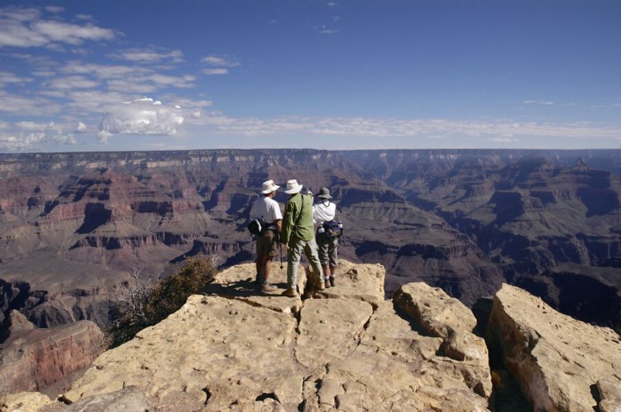 From Las Vegas: 3-Day Zion Grand Canyon Monument Valley Tour - Transportation and Group Size